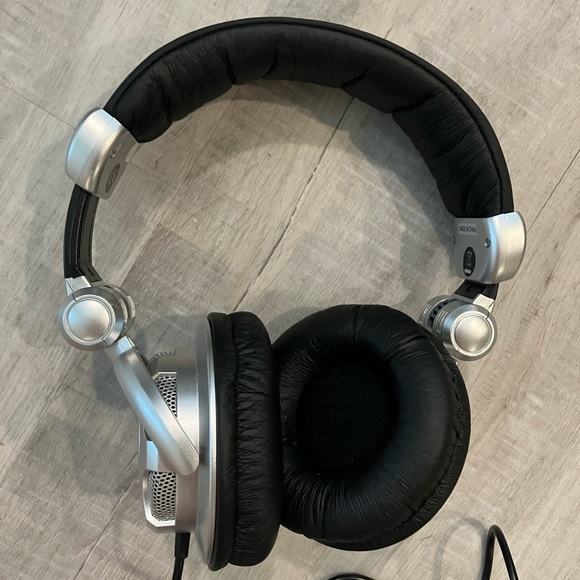 Behringer | Headphones | Behringer Hpx200 Highdefinition Studiodj ...